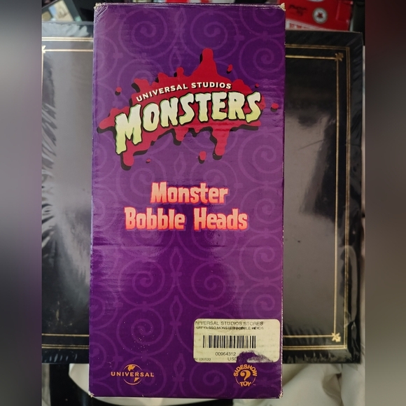 Universal Studio | Other | Vintage 999 Sideshow Universal Monster ...